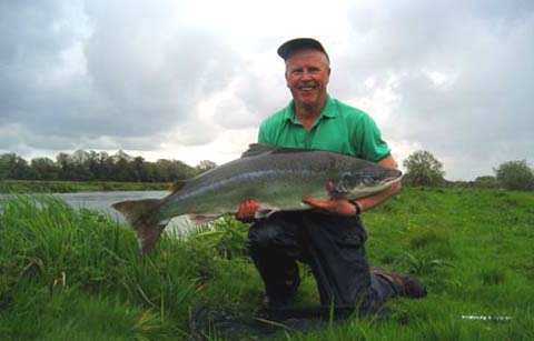 Hampshire Avon Salmon WATCH FOR FREE – Total Fishing