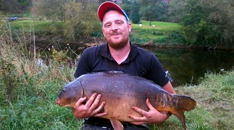 Danny’s Massive Match Carp – Total Fishing