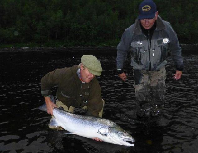 Lord Percy Lands Huge Salmon – Total Fishing