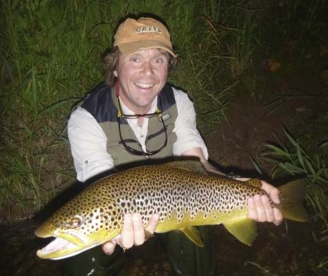 Big Brown Trout From Ireland’s River Suir – Total Fishing