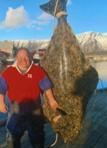 Brit sets new halibut line class world record with 341lb giant – Total ...
